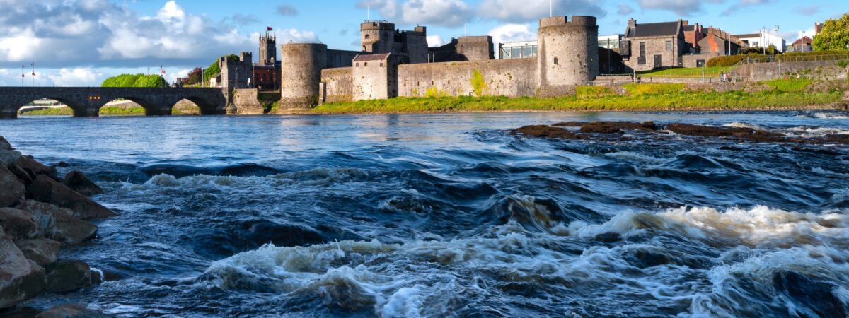 King John's Castle - Limerick Castle • Go-to-Ireland.com